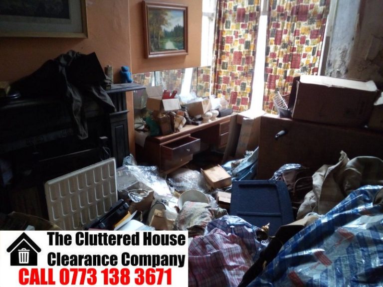 Clearing A Hoarded House And Clean Out – Before & After Pics 6